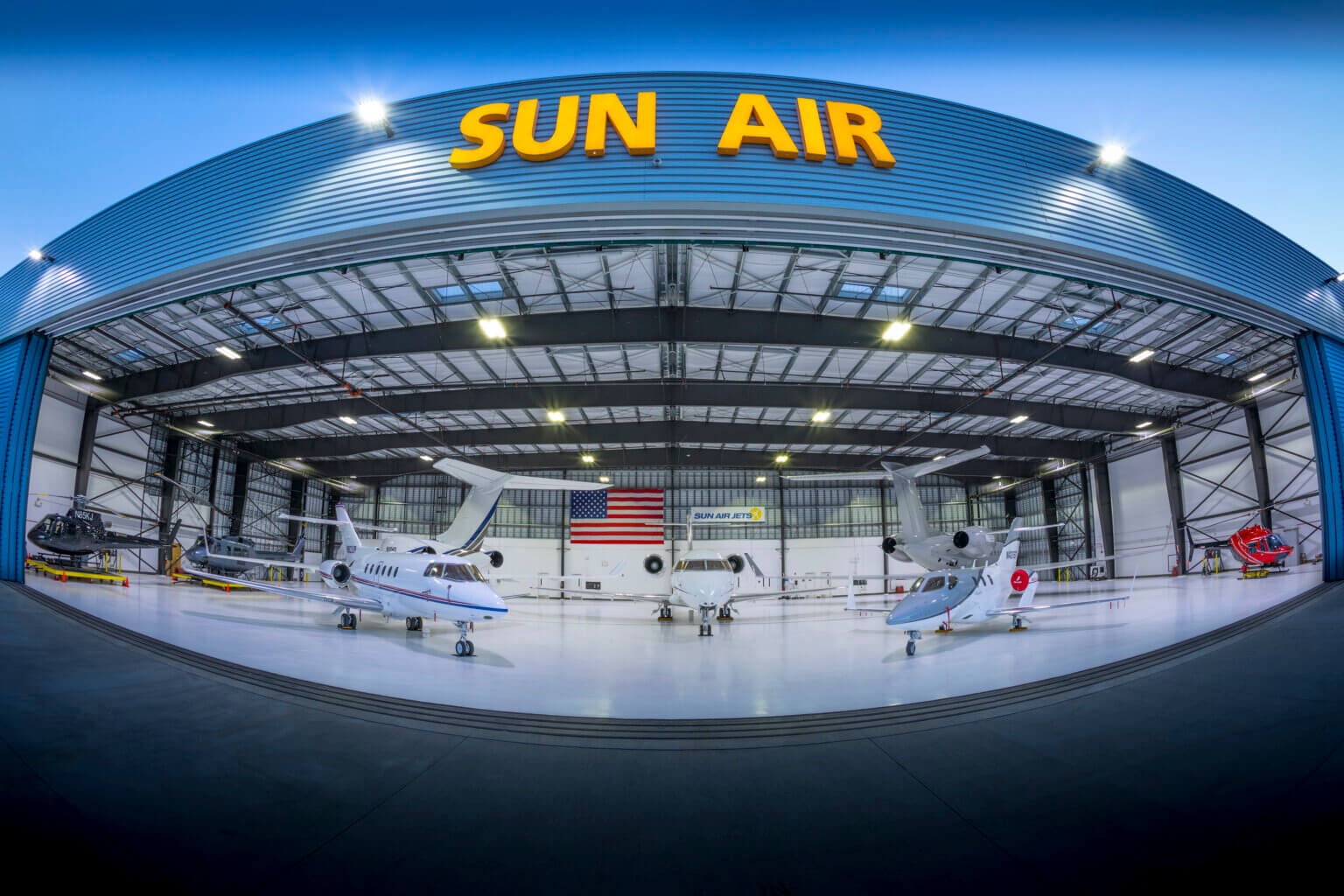 Select the Right Aircraft Hanger & FBO for Your Private Jet - Sun Air Jets